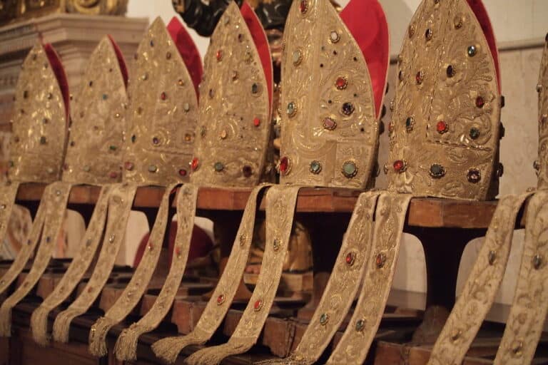 5 Intriguing Facts About Miter Hats – Hat Realm