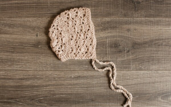 Difference Between a Beanie and a Bonnet - Hat Realm