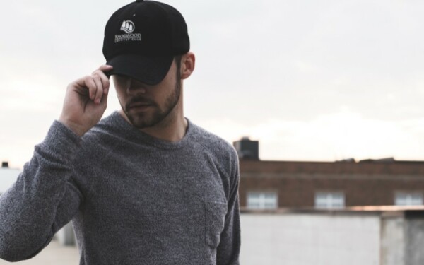 How to Look Great in a Fitted Cap - Hat Realm